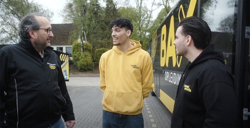 Bax Opleidingen - Dé rijschool en opleider van regio Tilburg en Den Bosch